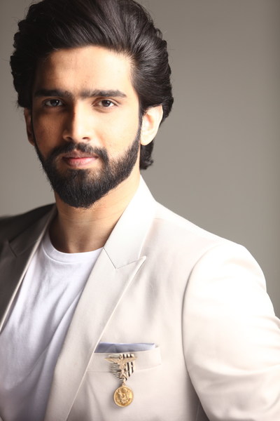 India's Youngest Award-Winning Bollywood Composer, Amaal Mallik, Signs ...